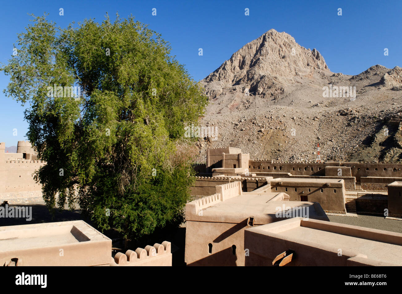Historic adobe fortification Yanqul Fort or Castle, Hajar al Gharbi ...