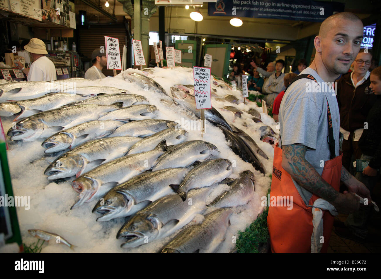 Salmon on sale at the Famous Pike Place Fish Market, Seattle Stock ...