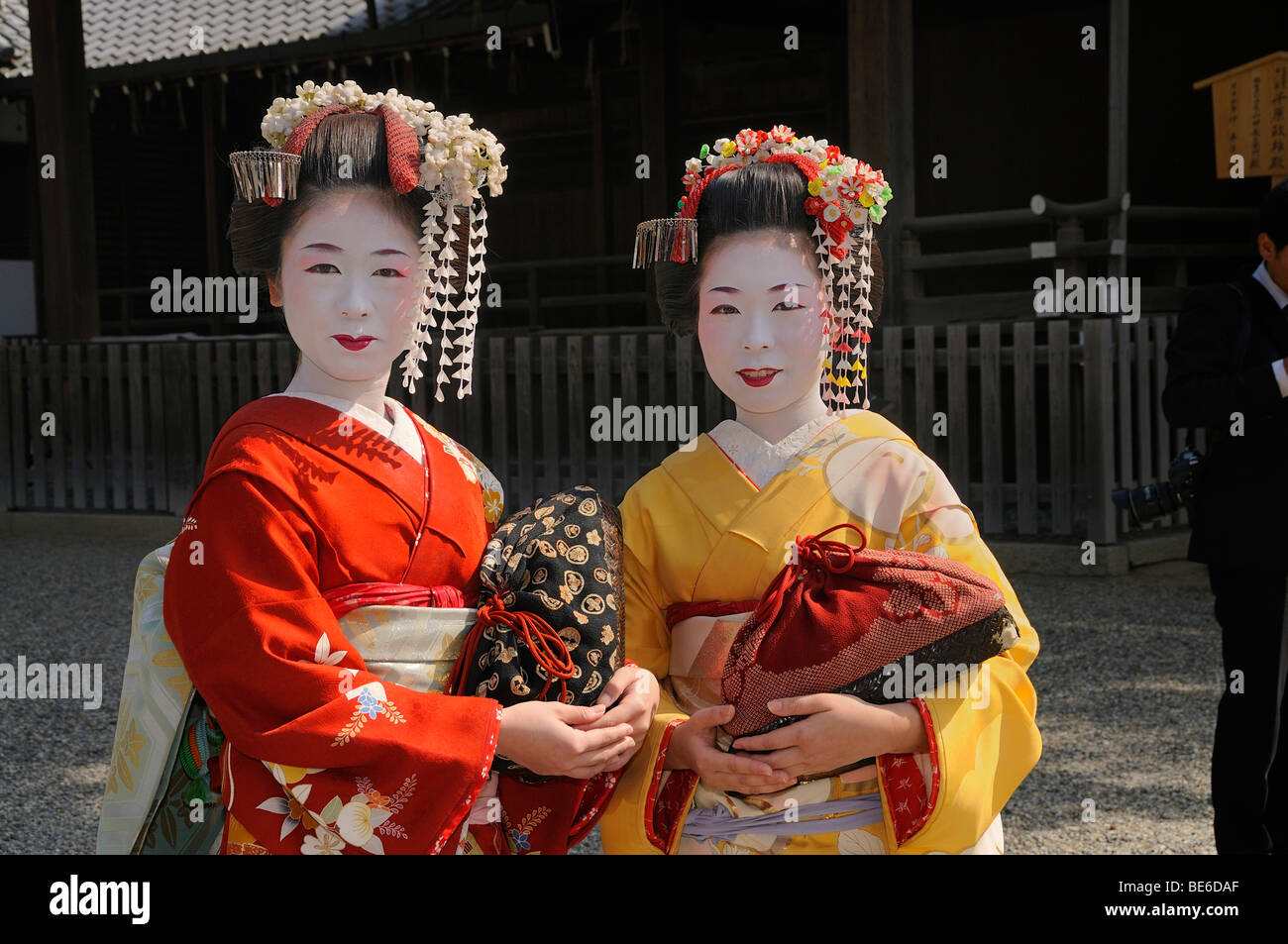 Maiko, Geisha in training, in the Gion district, Kyoto, Japan, Asia ...