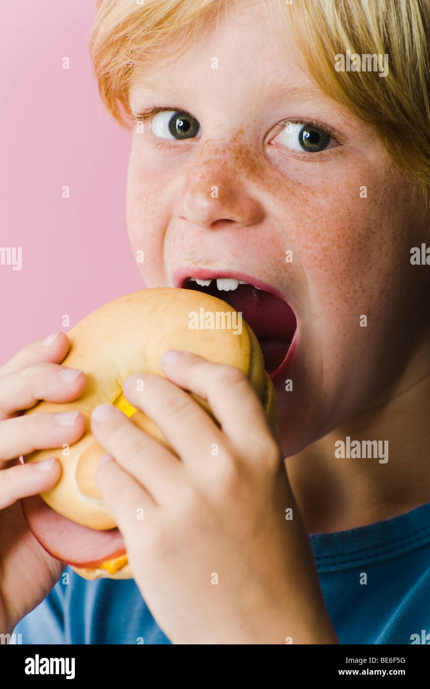 Boy sandwich ham hi-res stock photography and images - Alamy