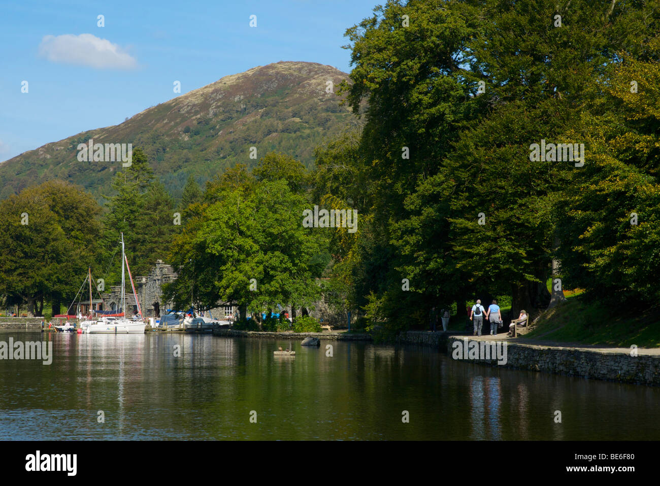 Fell Foot Park, overlooked by Gummers How, Lake Windermere, Lake ...