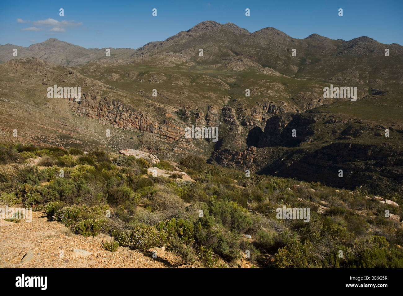 Swartberg mountains seen from the Swartberg pass, near Oudtshoorn ...