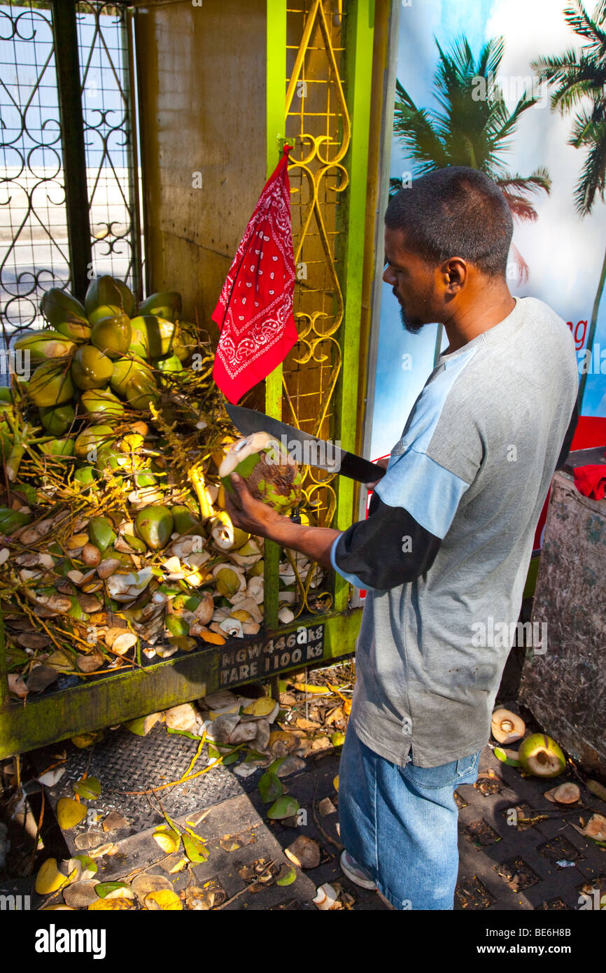 Coconut vendor trinidad hi-res stock photography and images - Alamy