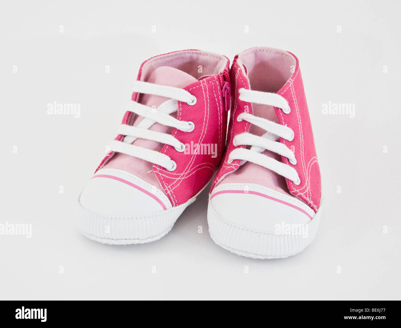 Fuchsia shoe hi-res stock photography and images - Alamy