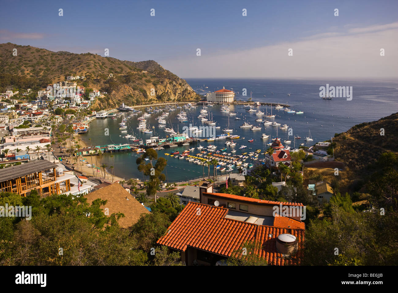 AVALON, CA, USA - Harbor and Casino in town of Avalon, Santa Catalina ...