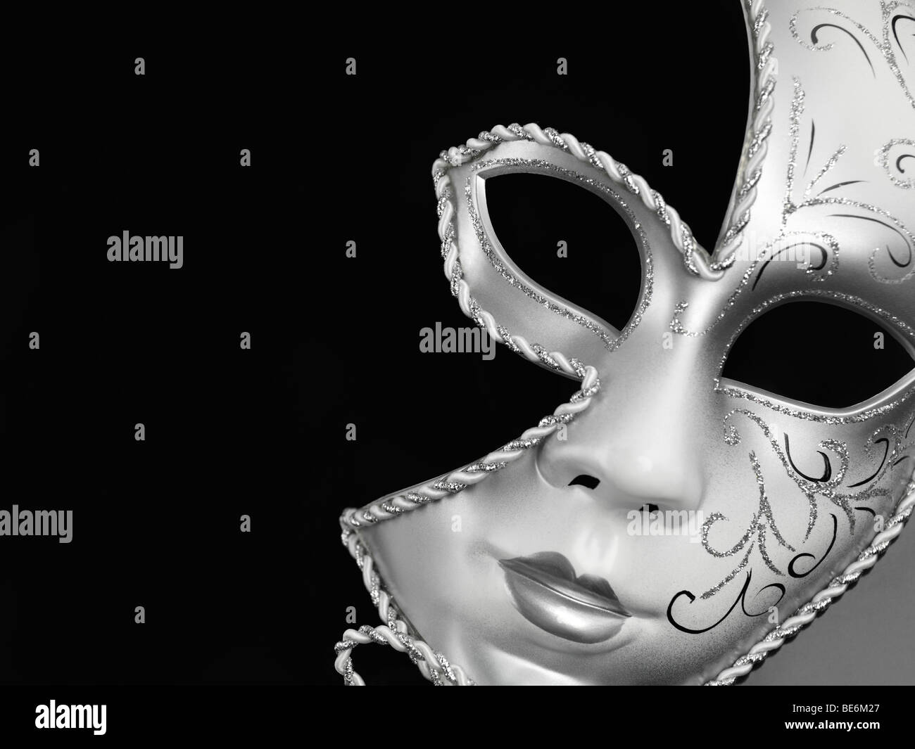 Silver theatre mask hi-res stock photography and images - Alamy