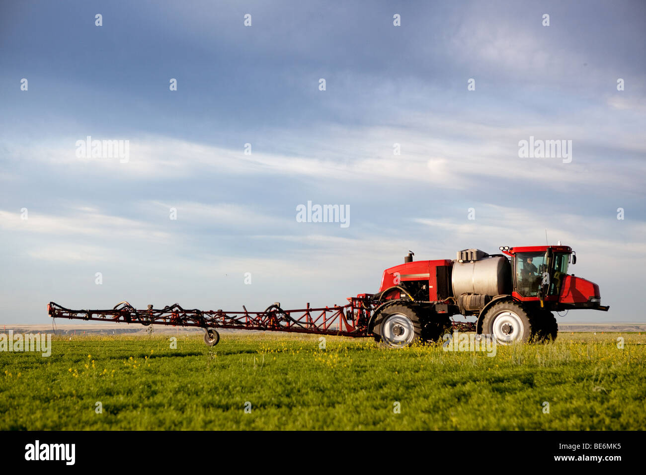 Self propelled sprayer hi-res stock photography and images - Alamy