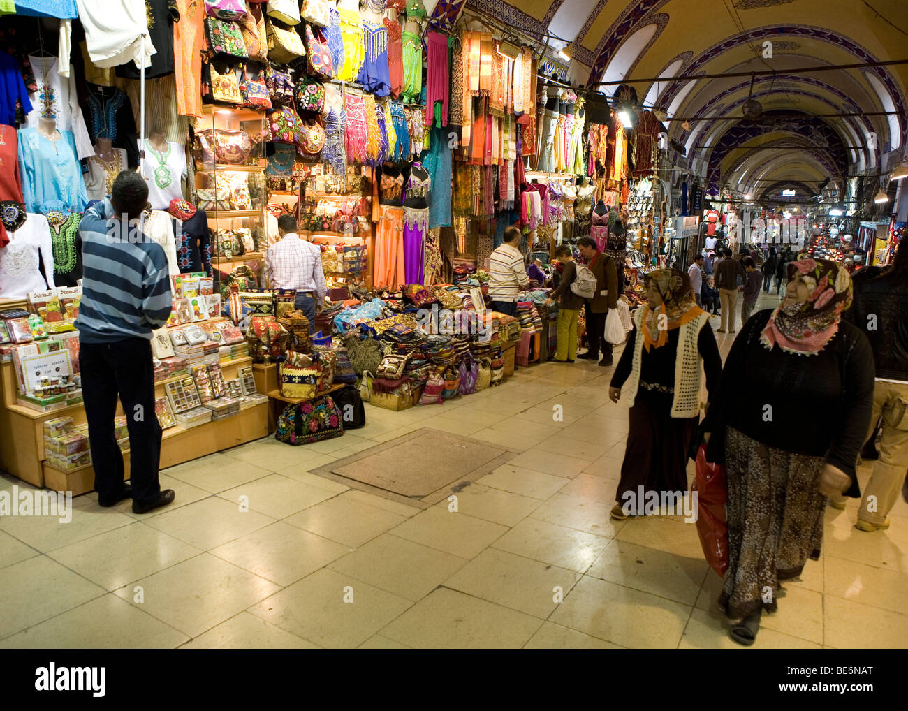 People in Grand Bazaar in Istanbul between the trade and shops Stock ...