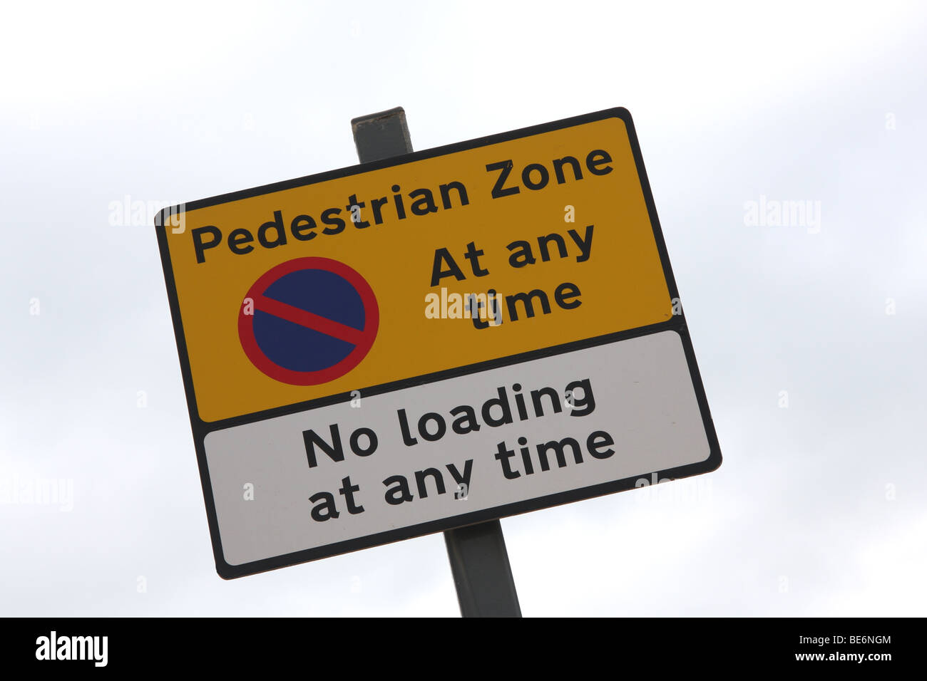 Pedestrian Zone sign Stock Photo - Alamy