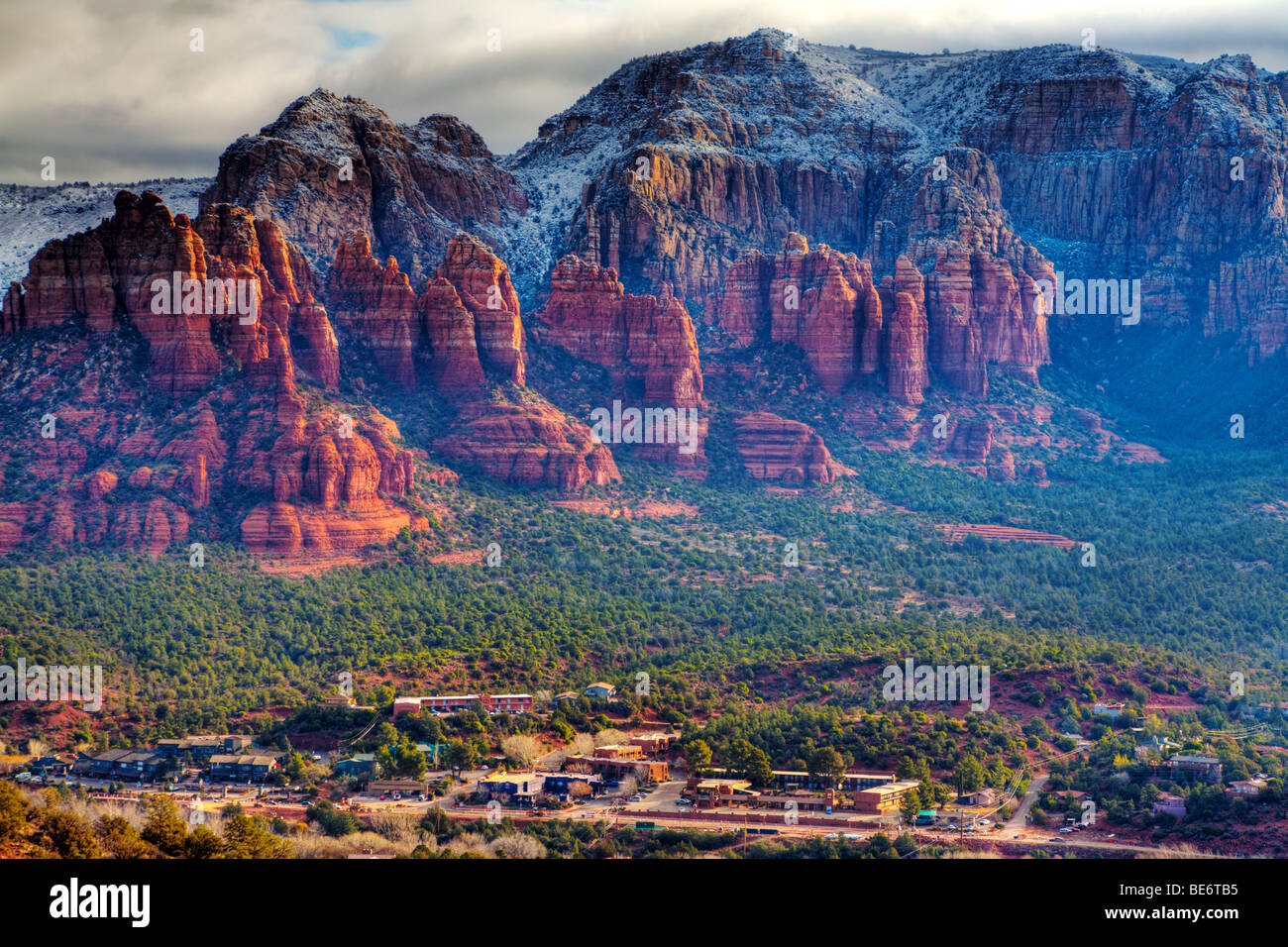 Sedona [red rocks] snow hi-res stock photography and images - Alamy