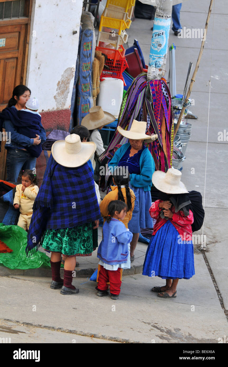 CAJABAMBA PERU - SEPTEMBER 6: Peruvian indigenous in traditional ...