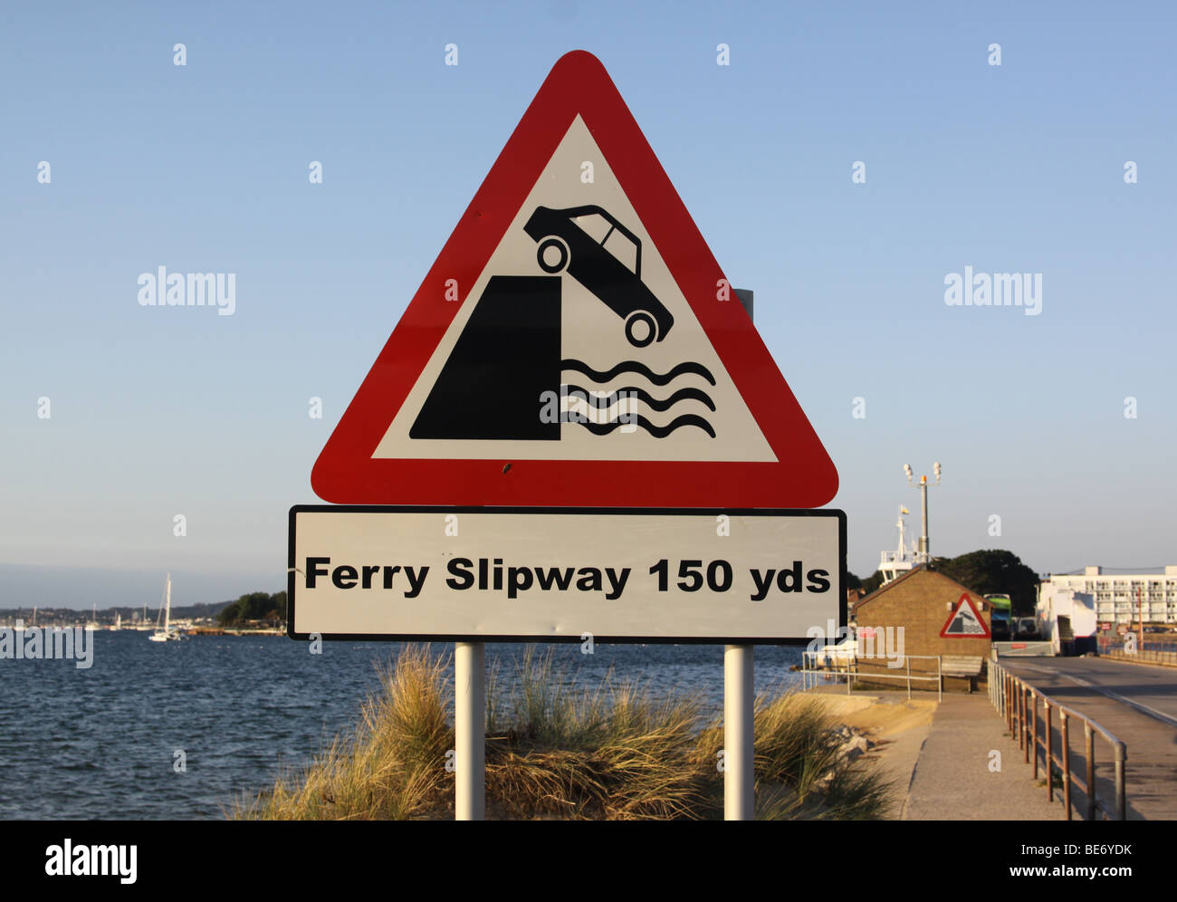 Slipway warning sign hi-res stock photography and images - Alamy