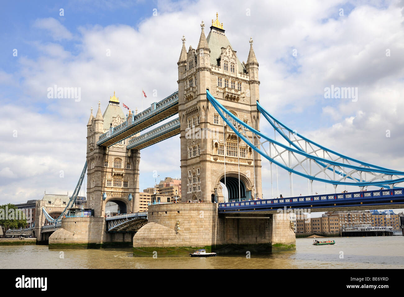 Neo gothic bridge hi-res stock photography and images - Alamy