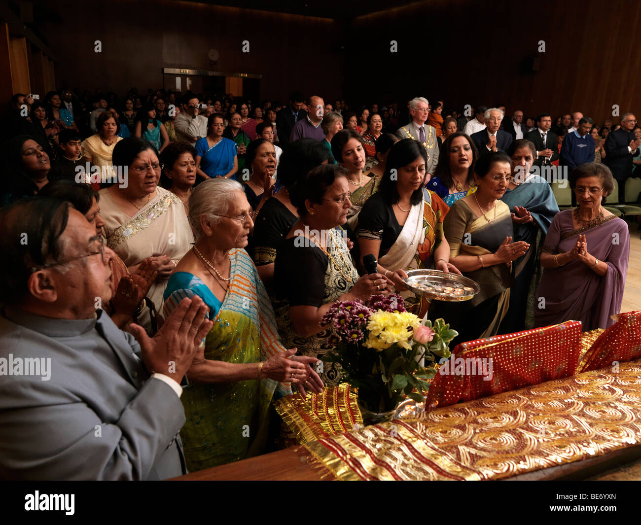 Diwali Celebrations Wandsworth Town Hall Stock Photo - Alamy