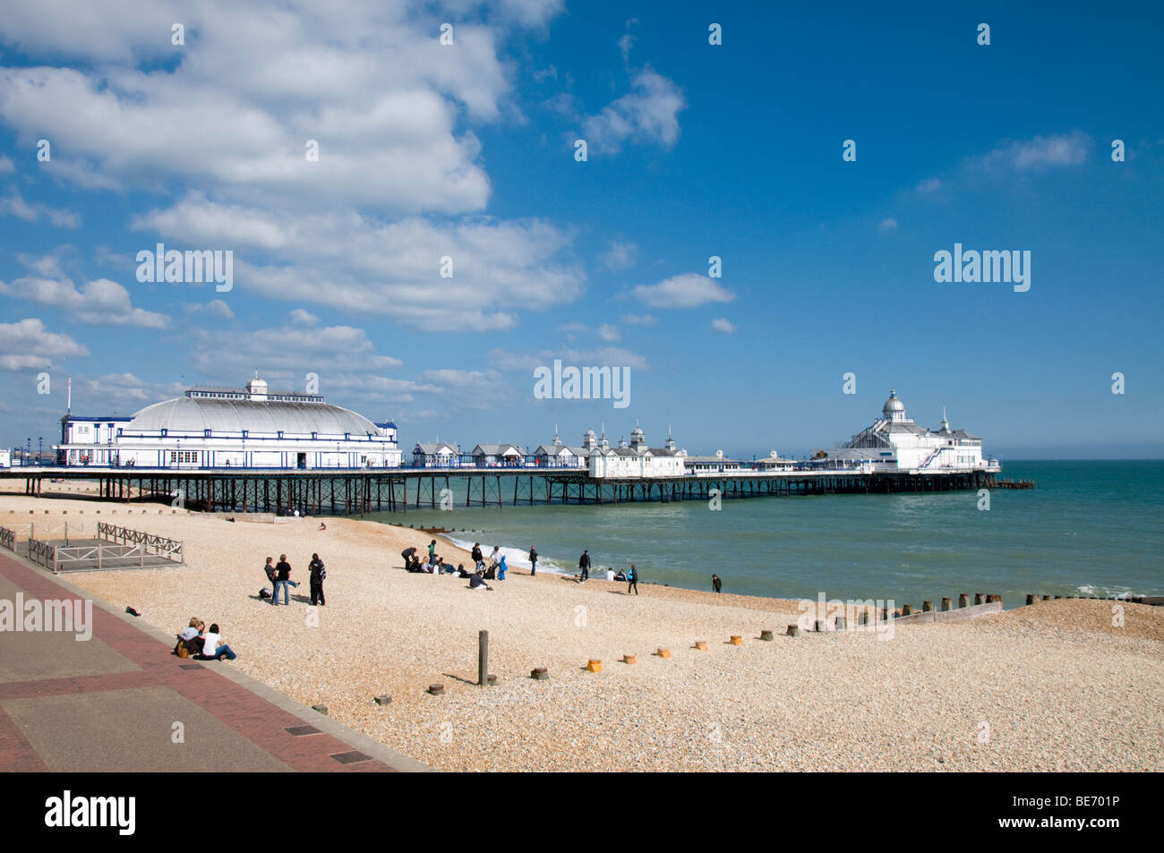 Eastbourne seafront beach promenade pier hi-res stock photography and ...