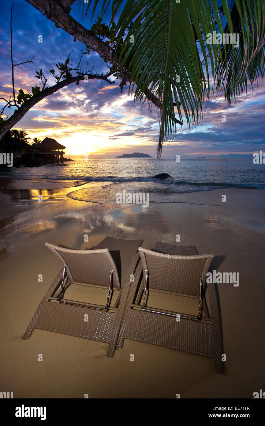 Mahe Beach Hotel Stock Photos & Mahe Beach Hotel Stock Images - Alamy