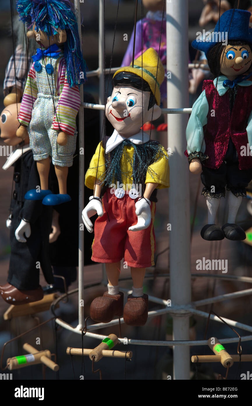 String puppets hi-res stock photography and images - Alamy