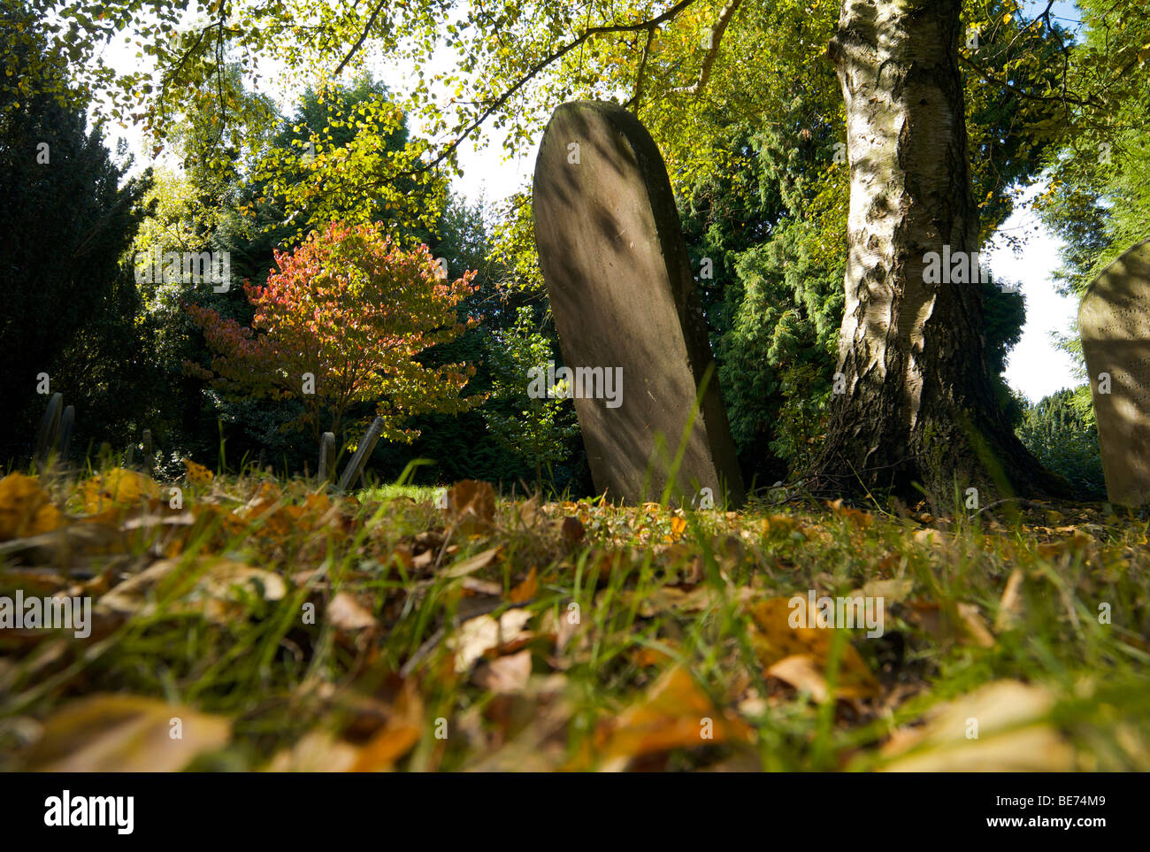 Old graves in an English graveyard Stock Photo - Alamy