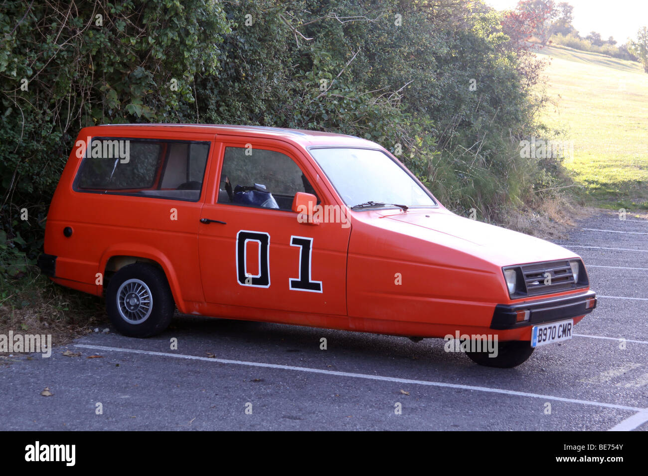 Dukes of Hazard spoof Robin Reliant three wheeler! Stock Photo - Alamy