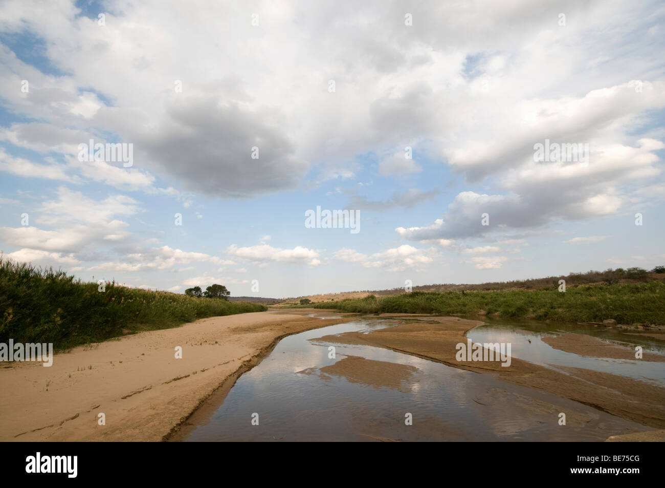 Drought africa river bed hi-res stock photography and images - Alamy