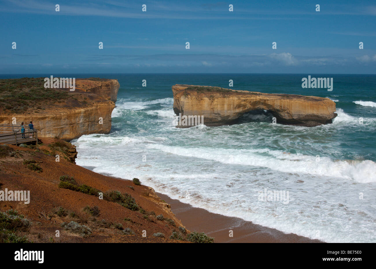 London Bridge which is now known as London Arch is located on the great ...