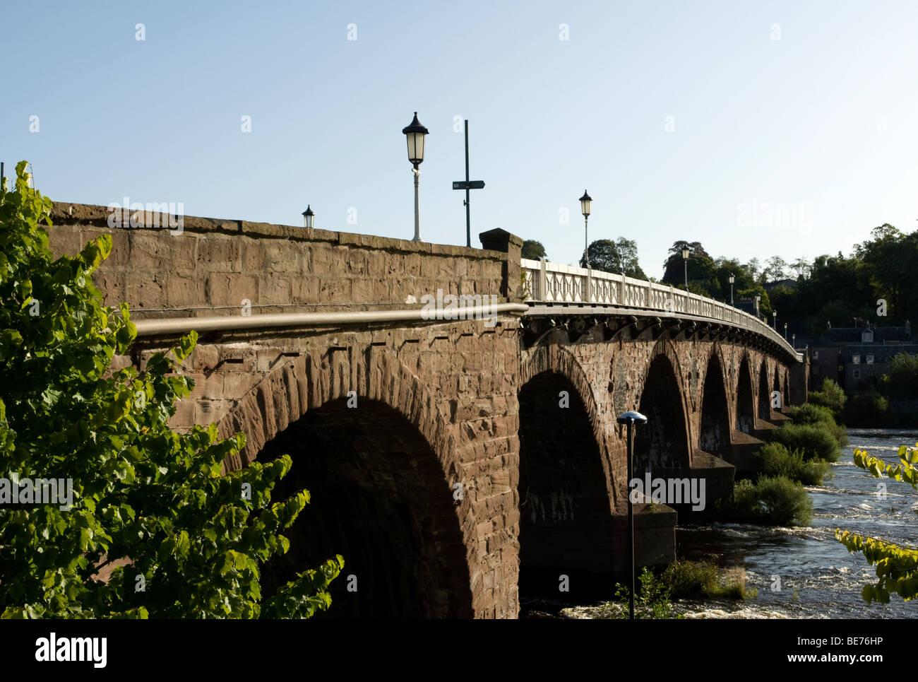 Perth scotland bridge hi-res stock photography and images - Alamy