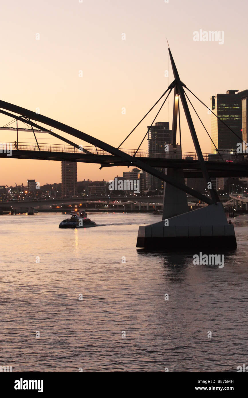 Brisbane GOODWILL bridge Stock Photo - Alamy