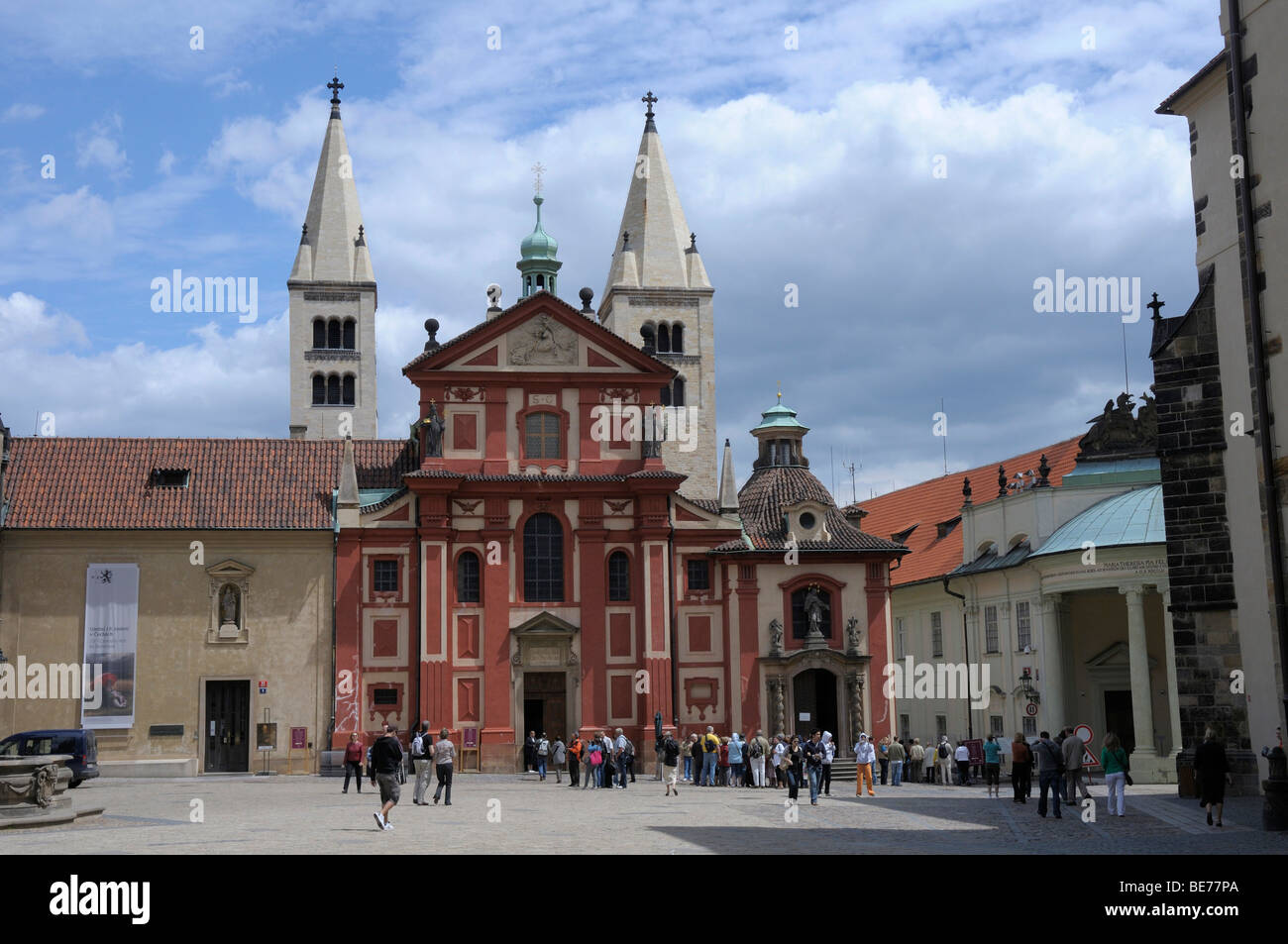 The st george basilica hi-res stock photography and images - Alamy