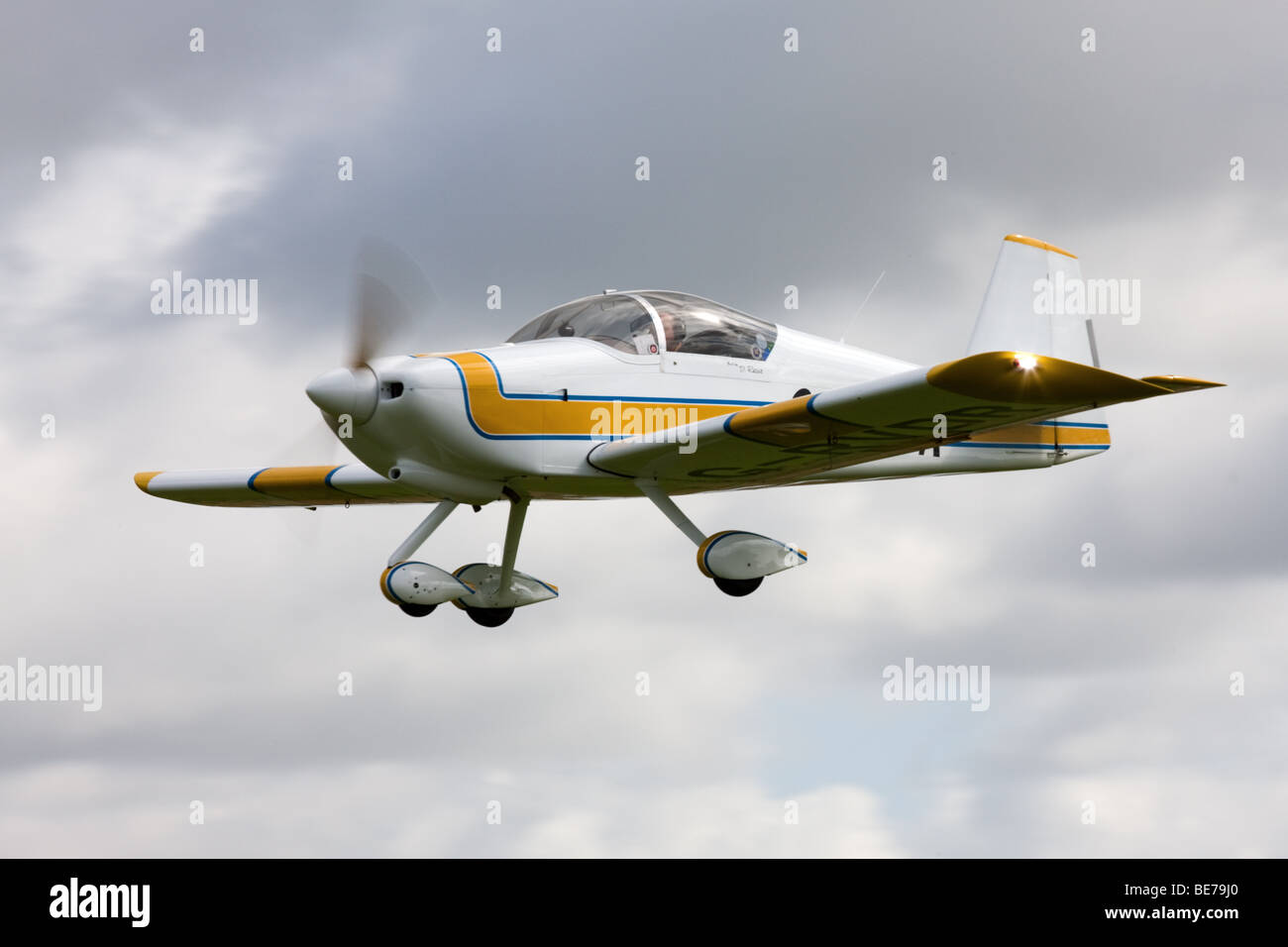 Vans RV-6A G-RVDR in flight over Breighton Airfield Stock Photo - Alamy