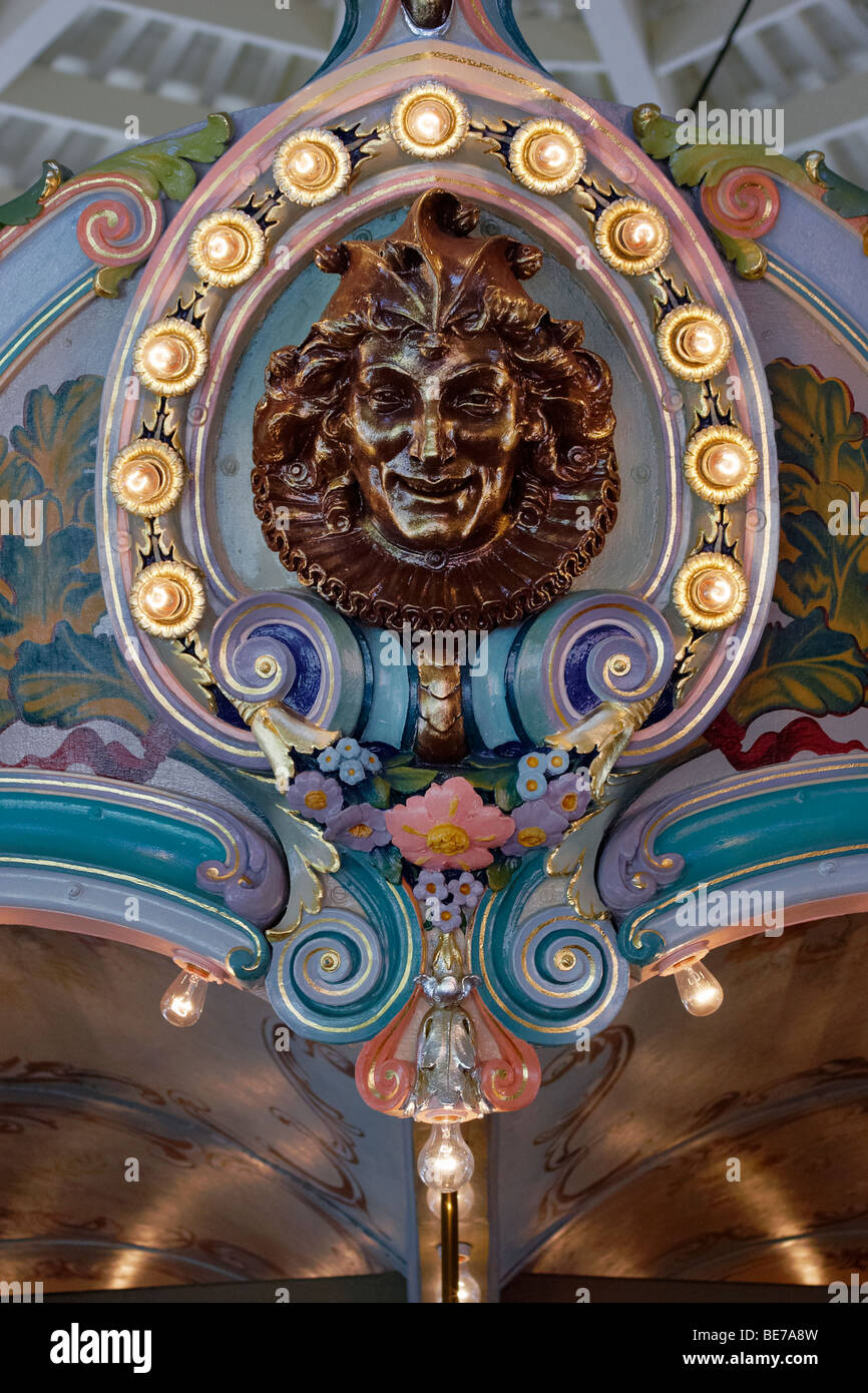 Dentzel hi-res stock photography and images - Alamy