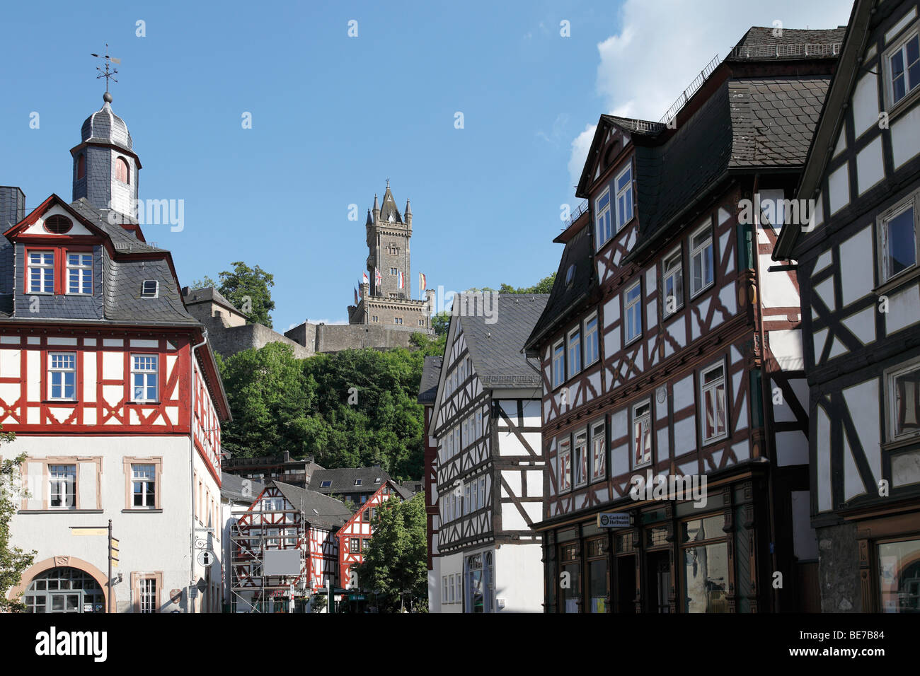 Town center of Dillenburg, half-timbered houses, Wilhelms Tower at back ...