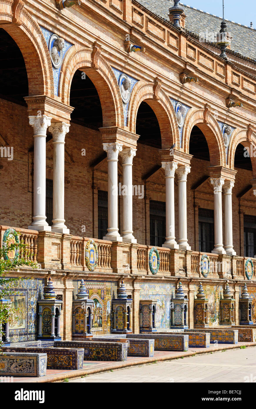 Colonnades at the plaza de espana hi-res stock photography and images ...