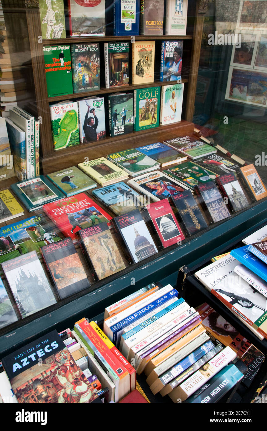 Secondhand bookshop display hi-res stock photography and images - Alamy