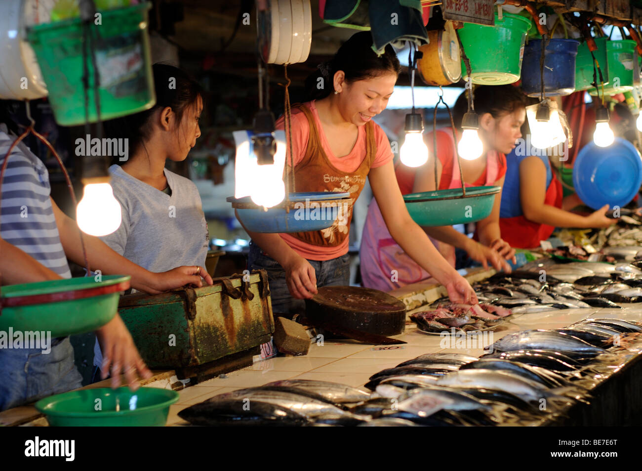fish market tagbilaran bohol philippines Stock Photo - Alamy