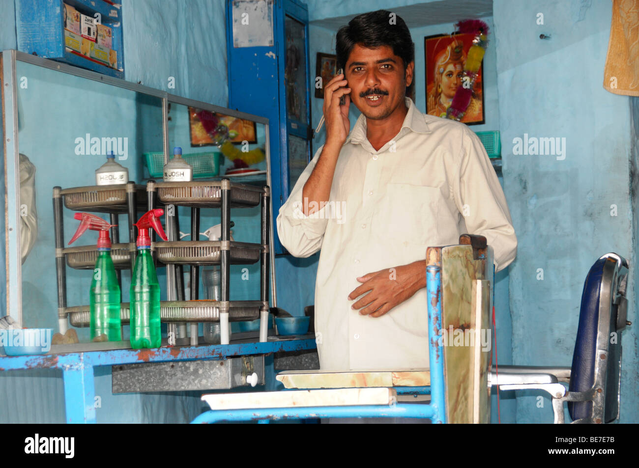 Barber in his shop in Jodhpur, Rajasthan, northern India, Asia Stock ...
