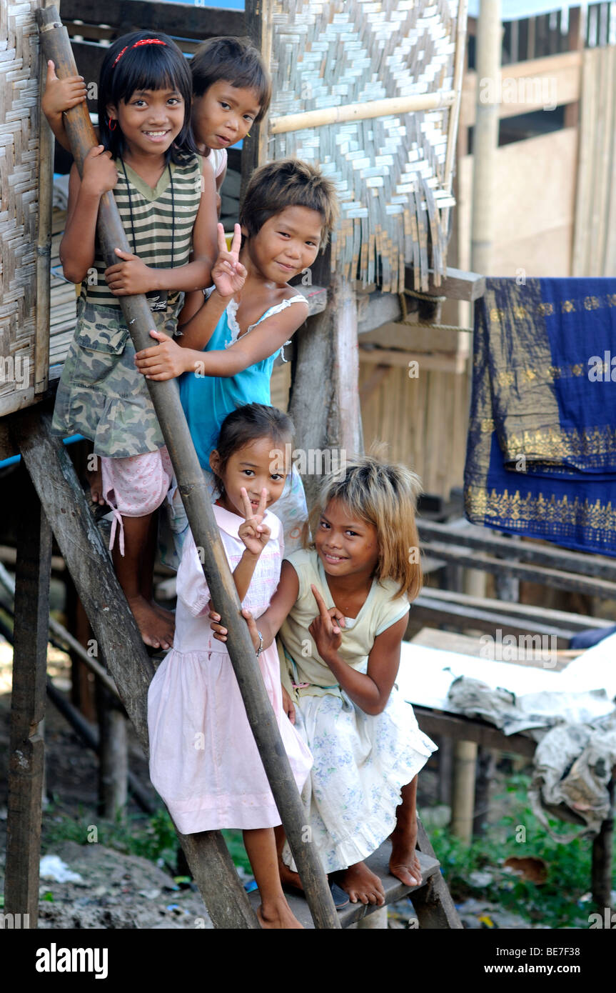 bajao settlement panglao island bohol philippines Stock Photo - Alamy