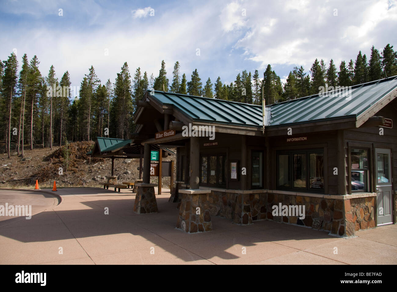 Shuttle bus Park and Ride building, Rocky Mountain National Park ...