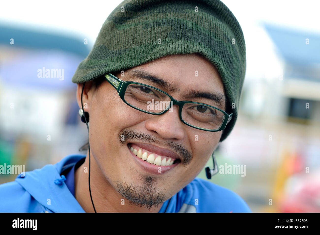 Man philippines portrait filipino hi-res stock photography and images ...