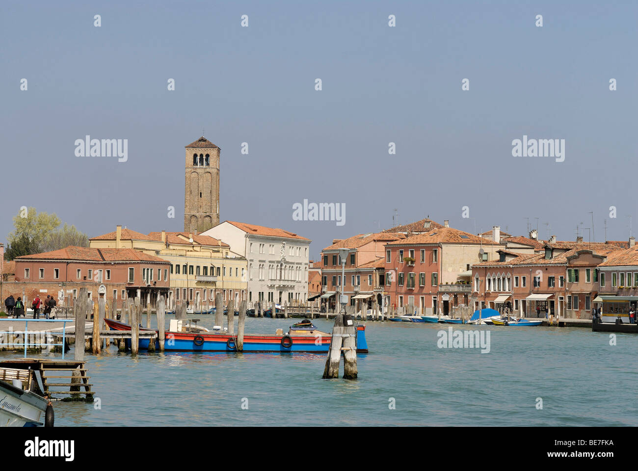 Island isola Murano, with the Canale Grande di Murano and the Canale di ...
