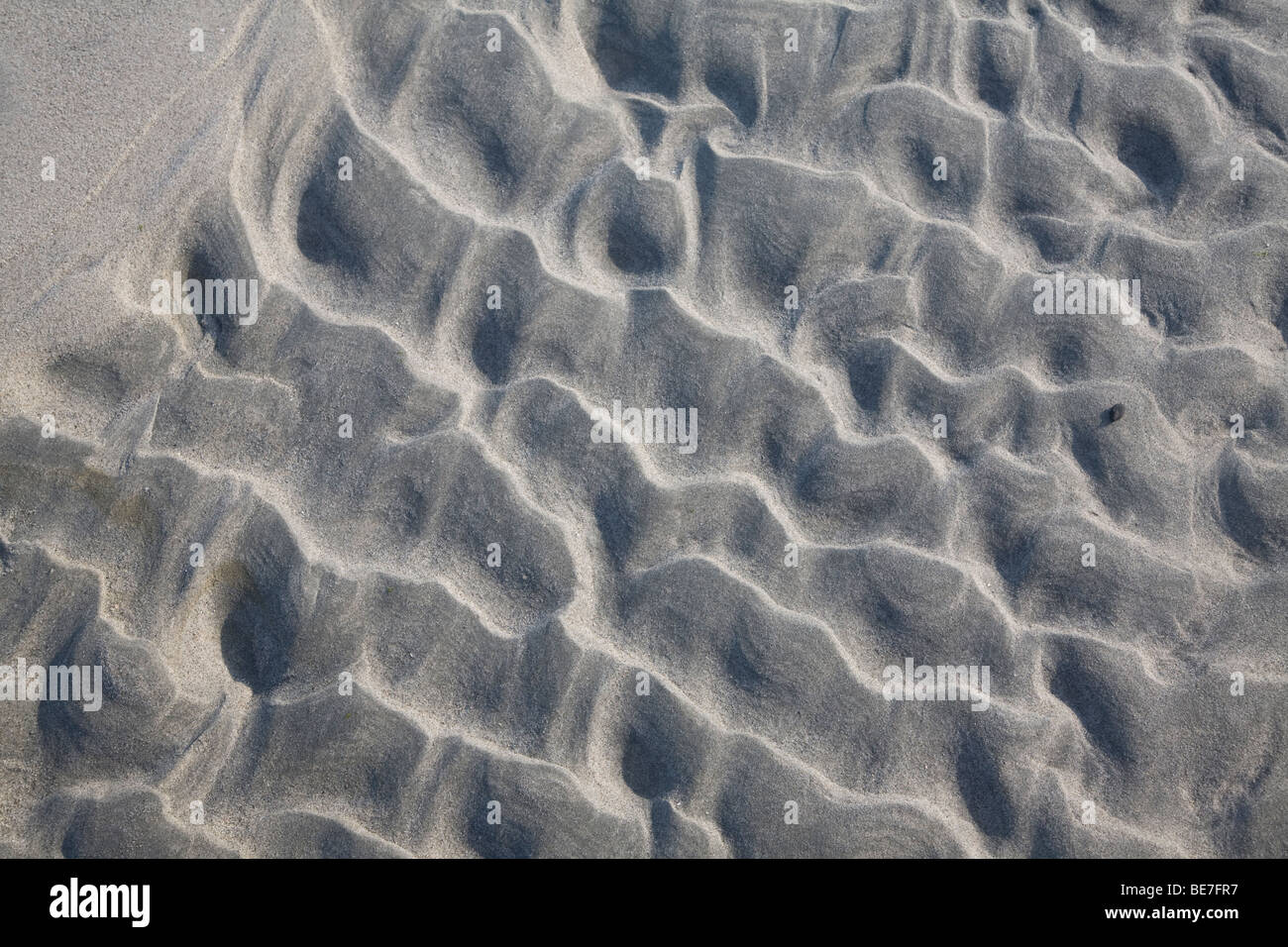 Patterns in sand sea hi-res stock photography and images - Alamy