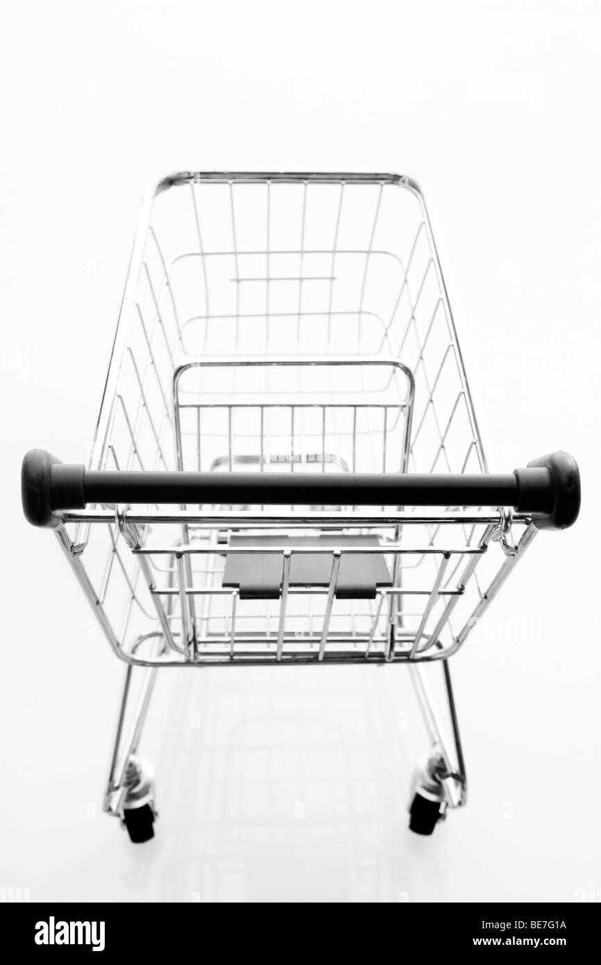 Trolley Supermarket Stock Photos & Trolley Supermarket Stock Images - Alamy