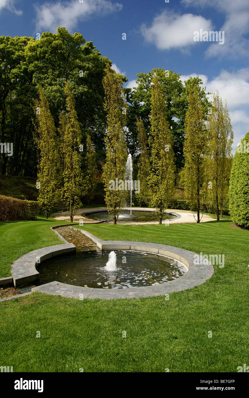 Alnwick gardens hi-res stock photography and images - Alamy