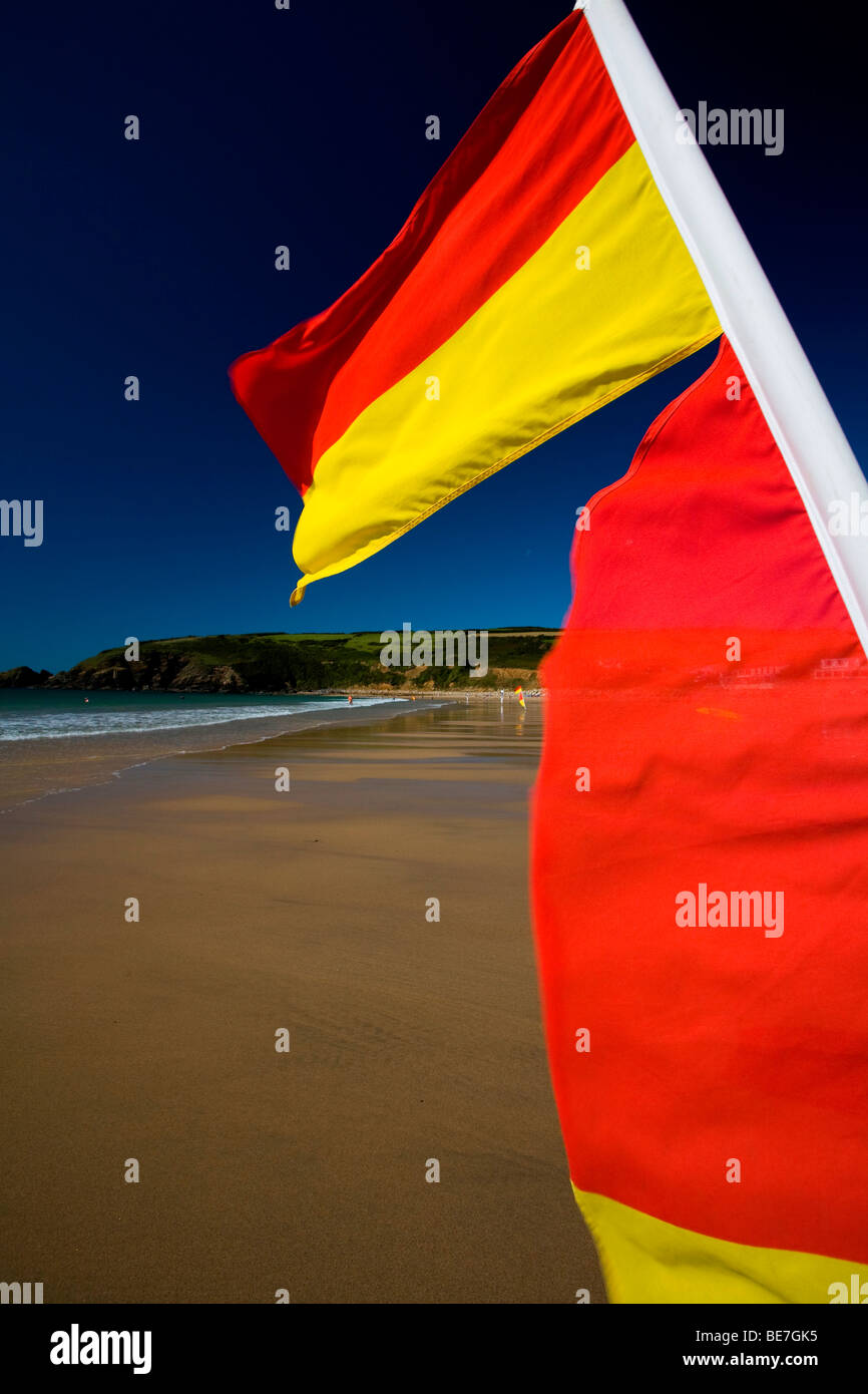 Safe flags hi-res stock photography and images - Alamy