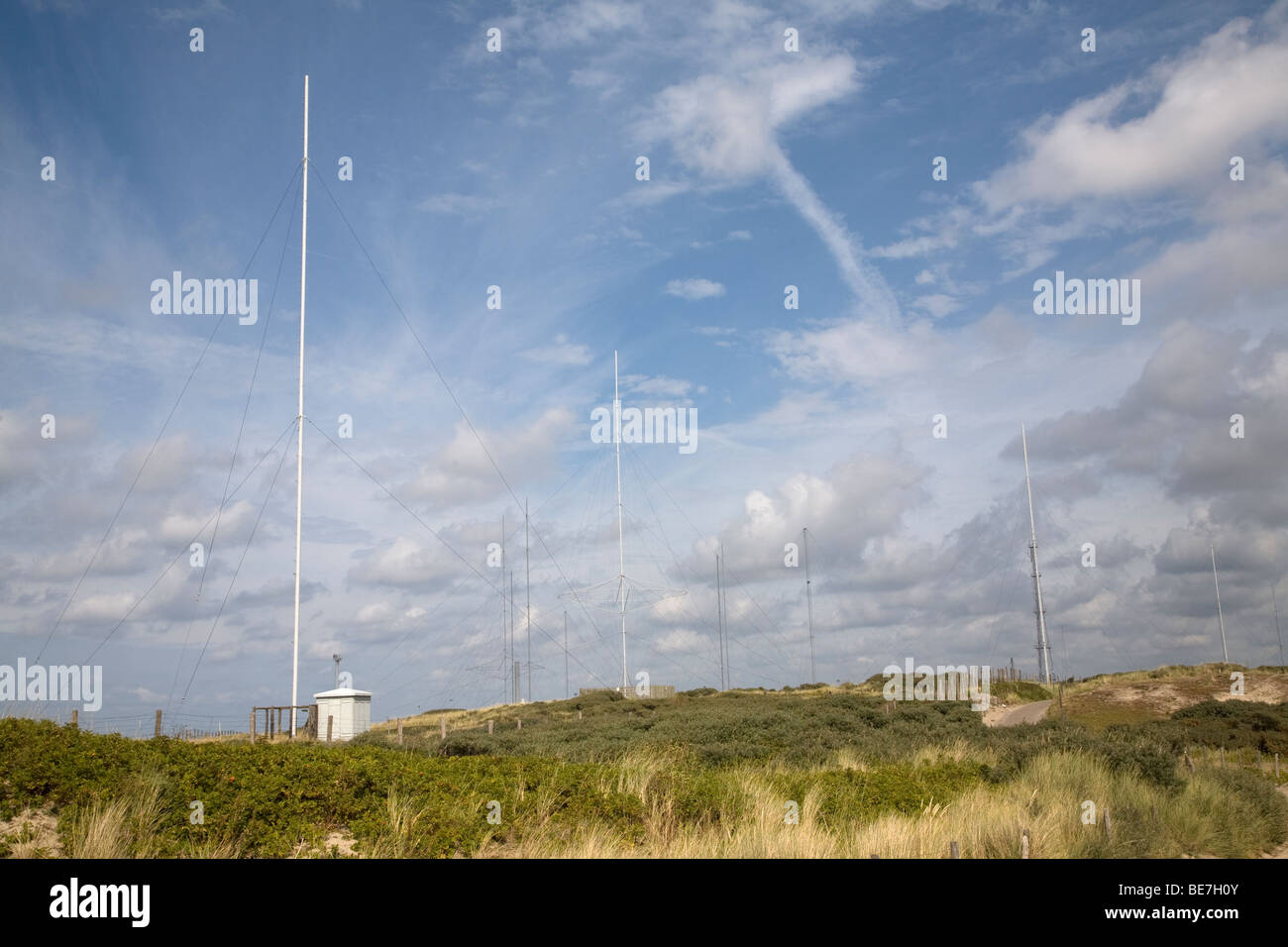 Radio masts hi-res stock photography and images - Alamy