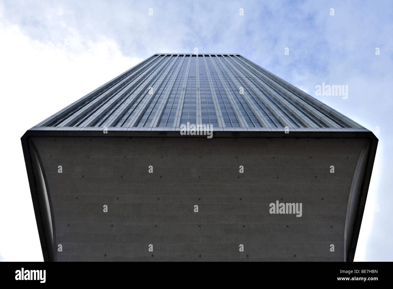 vertical view of office building in seattle Stock Photo - Alamy