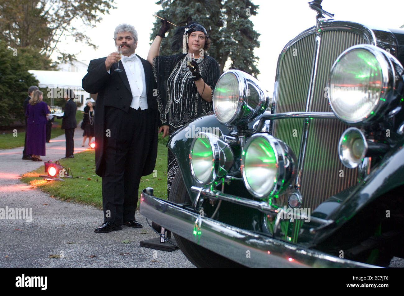 Roaring 20s hi-res stock photography and images - Alamy