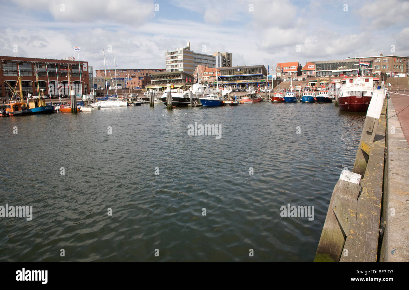 Fishing boats Scheveningen harbour Holland Stock Photo - Alamy