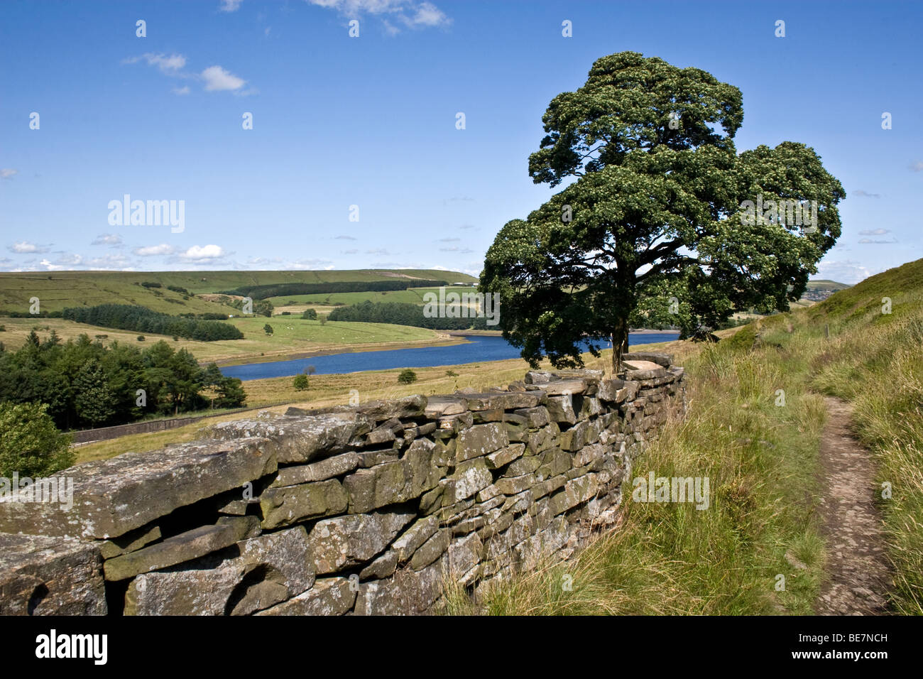 On the Rossendale Way, looking towards Ogden Reservoir, Haslingden ...