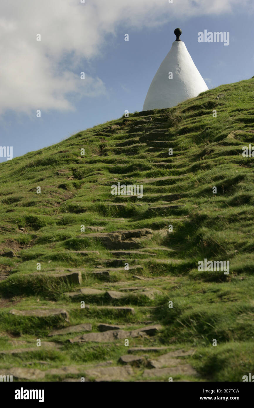 Town of Bollington, England. Gritstone Trail path leading to the Grade ...