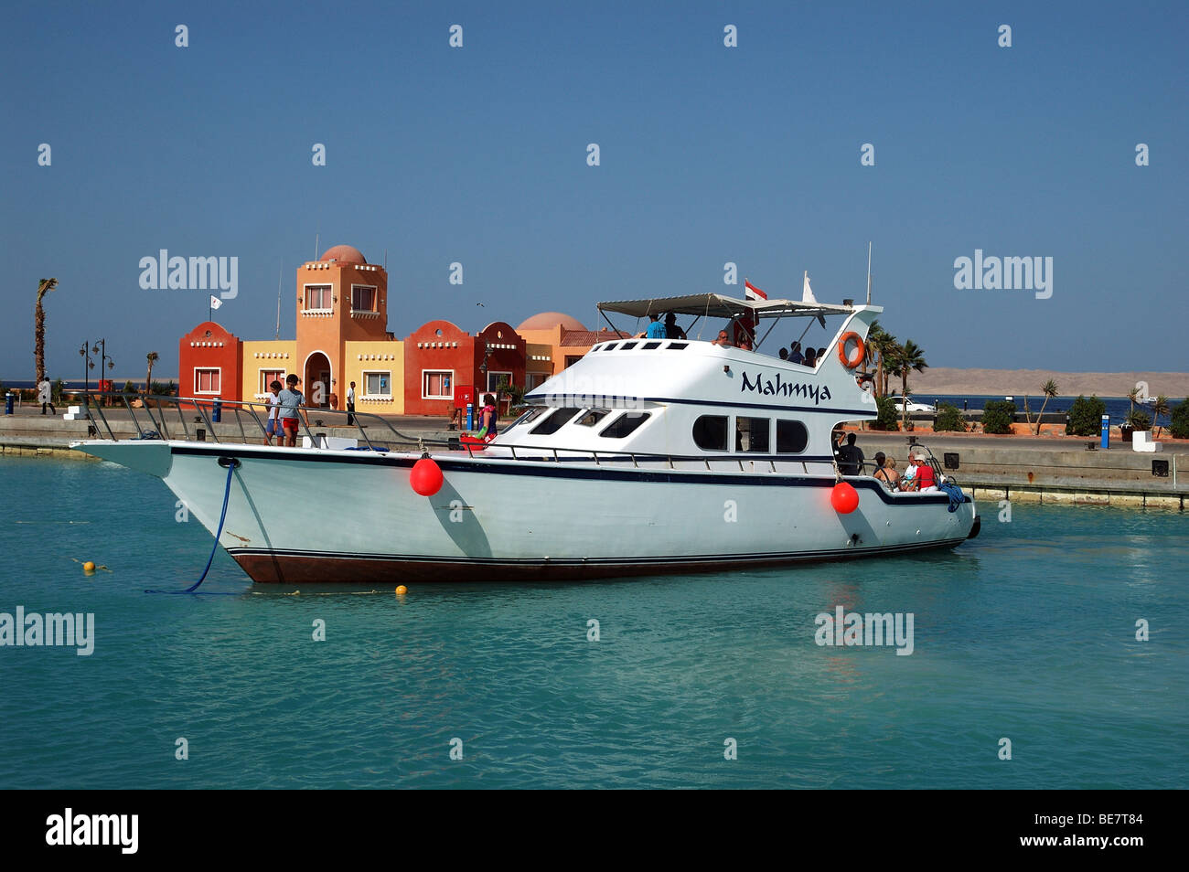 Hurghada harbour hi-res stock photography and images - Alamy